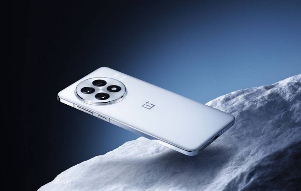 OnePlus 13 Mini здивує подвійною тильною камерою – Смартфони | iTechua