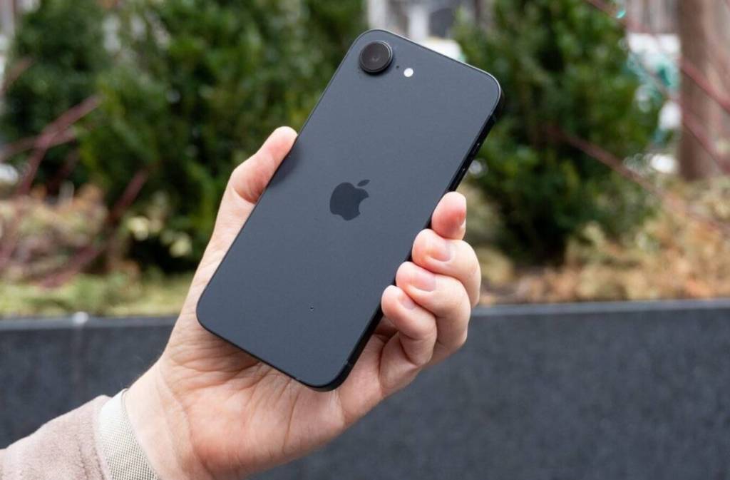 iPhone 16e не такий ідеальний: 5 прихованих мінусів, які помітили лише зараз – Смартфони | iTechua