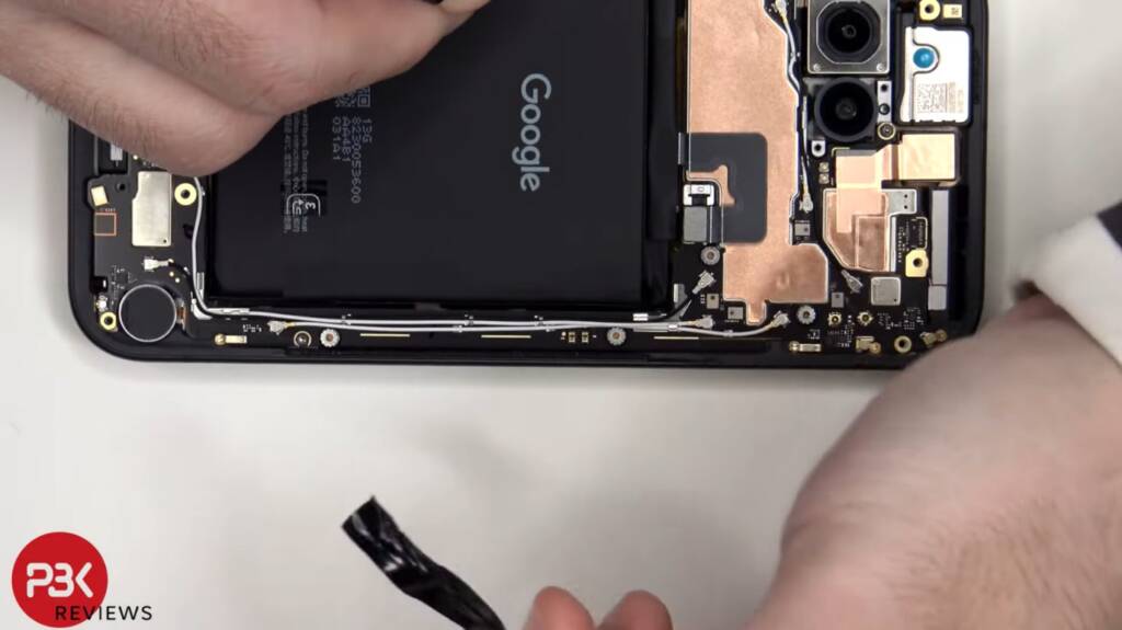 Фахівці попереджають про ризики при заміні батареї в Google Pixel 9a – Смартфони | iTechua