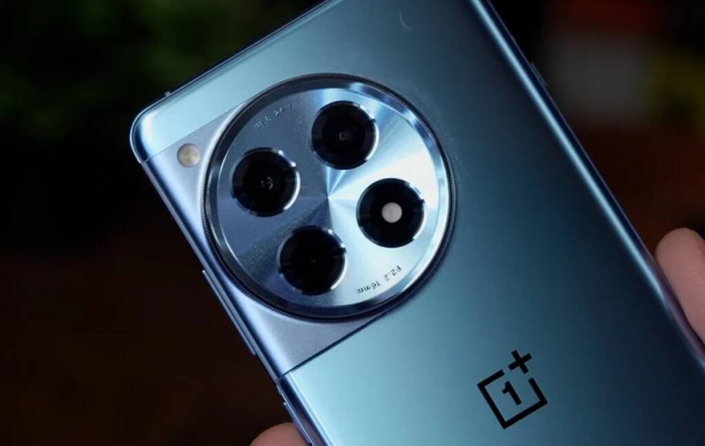 OnePlus готує флагман із трьома 50-Мп камерами – Смартфони | iTechua