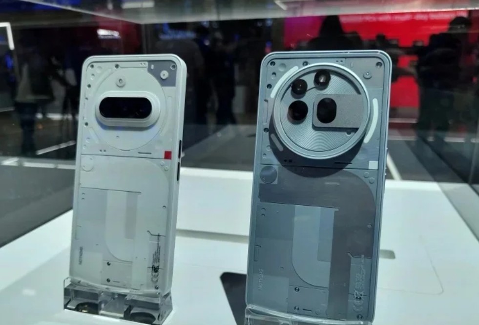 Nothing розпочинає рекламу нового флагманського смартфона Phone (3) – Смартфони | iTechua