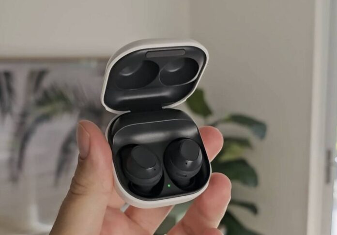 Samsung готує дві бюджетні моделі TWS-навушників – Ґаджети | iTechua