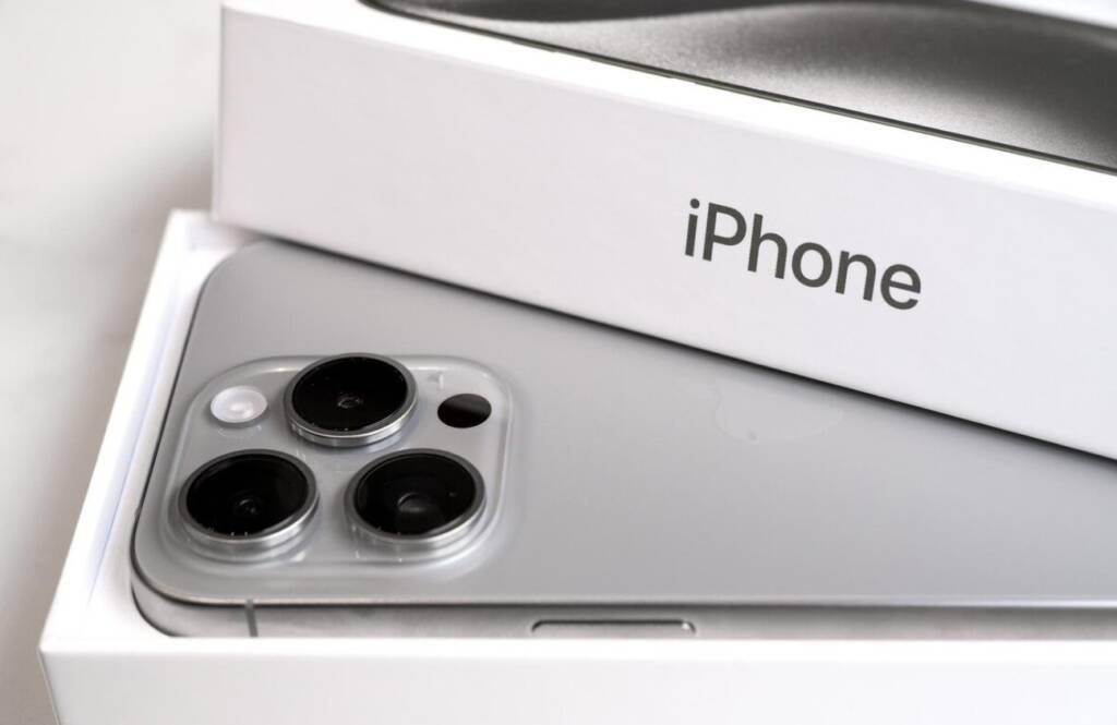 Названо 8 перевірених способів розпізнати підроблений iPhone – Смартфони | iTechua