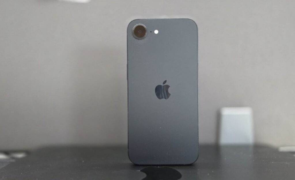 У коді Apple виявили характеристики модулів зв'язку iPhone 17e та iPhone 18 Pro – Смартфони ...